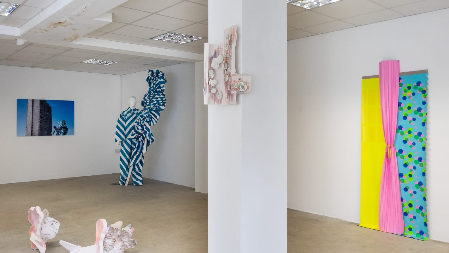 Cluster: Anna Fairchild, Sian-Kate Mooney & Lucy Renton - Broadway Gallery